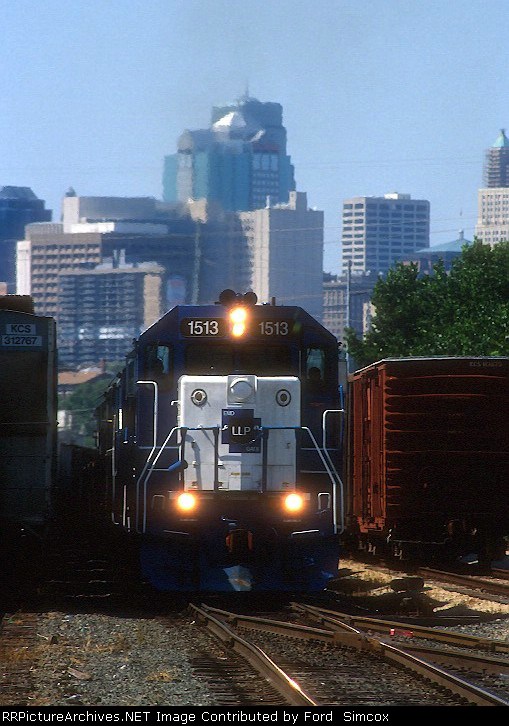 LLPX 1513 @ KCS Milepost 2 2005